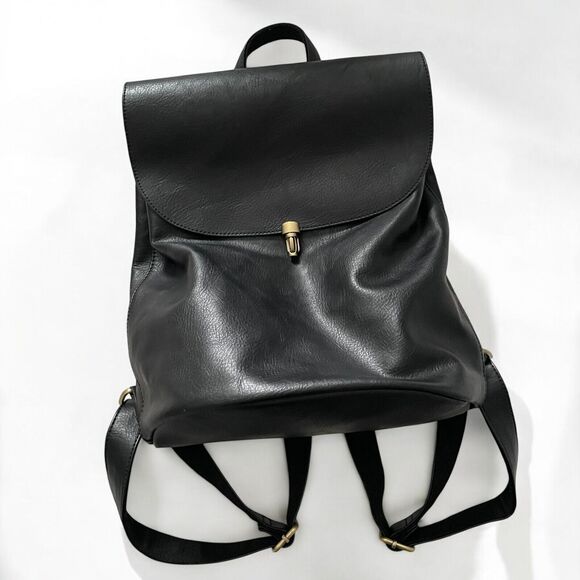 Joy Susan | Bags | Joy Susan Collette Pu Leather Sack Backpack Black ...